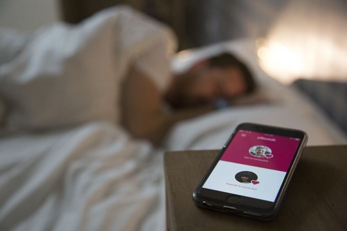 Pillow Talk : Uzaktaki Sevdiklerinizi Yanınızda Hissettirecek!