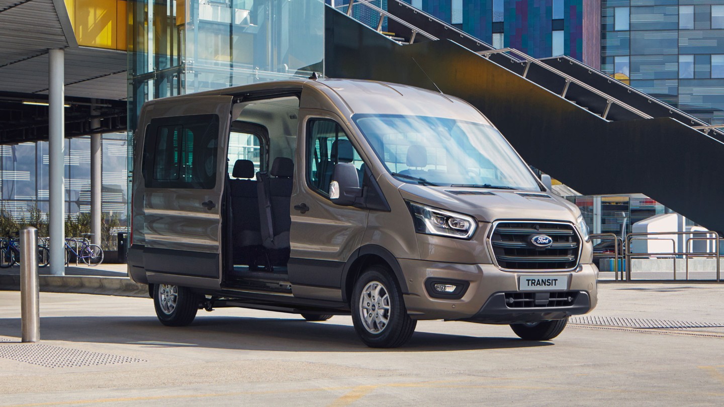 Ford'tan, yeni Transit Limited ve Transit Frigo Van - TeknoTalk