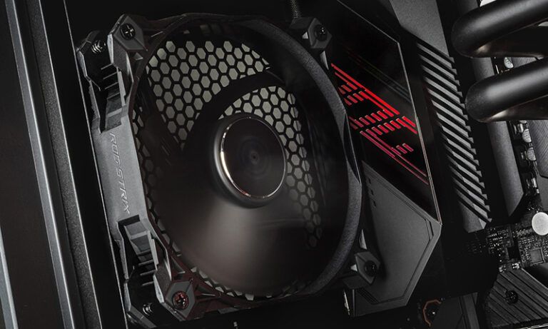 ASUS Republic of Gamers, ROG Strix XF 120 soğutucu fanı duyurdu