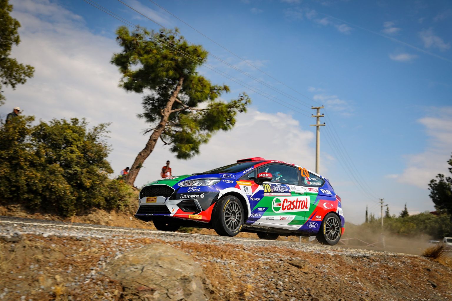 Castrol Ford Team Türkiye, Ege Rallisi’nin de markalar birincisi oldu