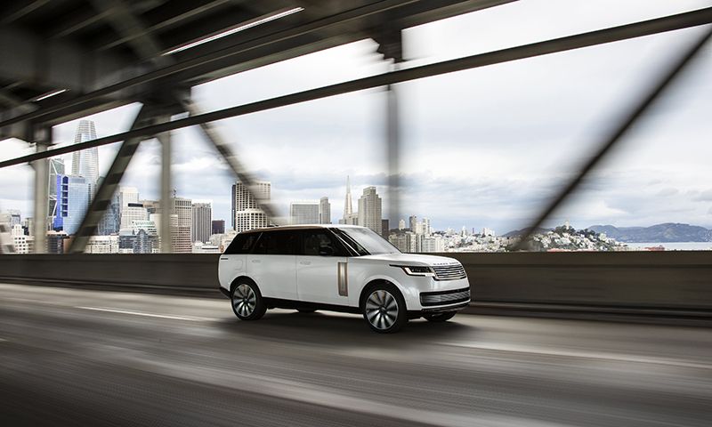 Jaguar Land Rover, Elektrikli Geleceğine 15 Milyar Sterlin Harcayacak!